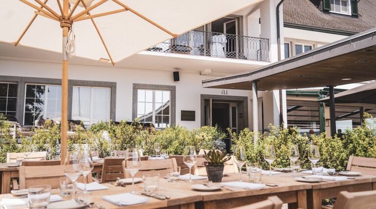 Pourquoi Aimons-Nous Dîner Au Restaurant ? | Restaurant Réunionnais