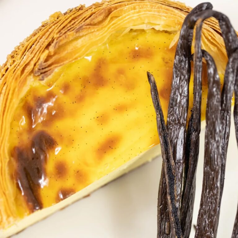 Flan vs Pudding à la Vanille: Quelles Différences? | Restaurant Réunionnais