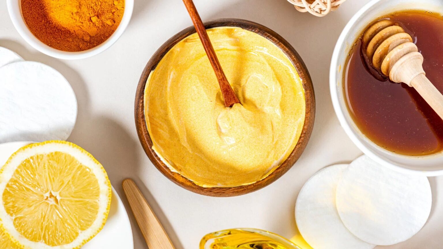 Masques Visage Maison au Curcuma: Recettes & Bienfaits | Restaurant ...